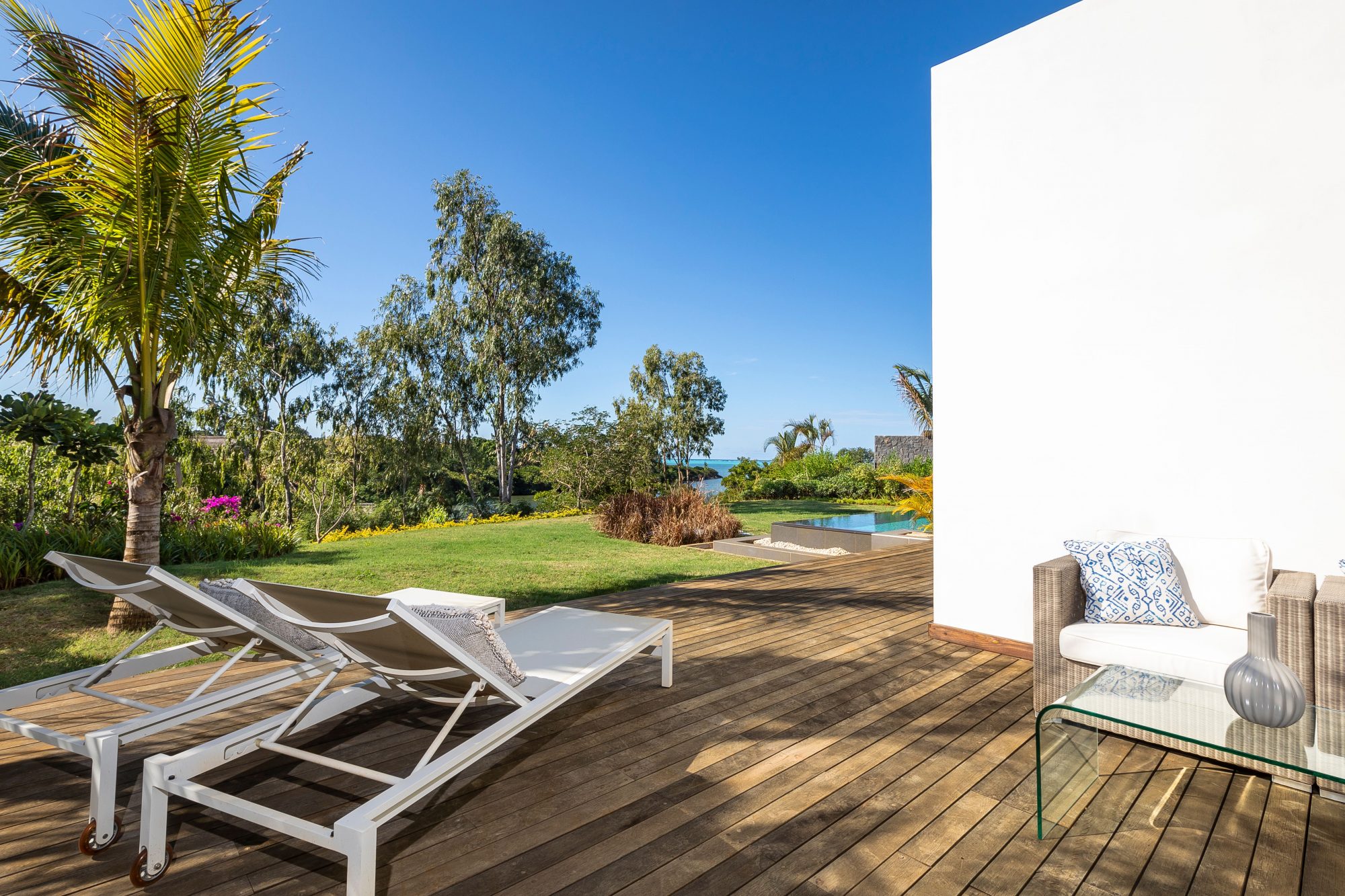 Azuri Homeowners' Benefits - Estate Living